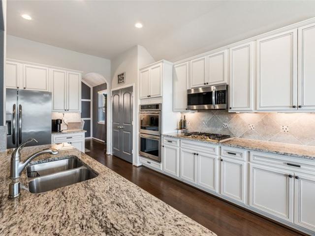 15422 Hopkins Cedar Dr, Humble, TX 77346