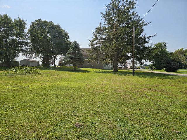 15427 Locust