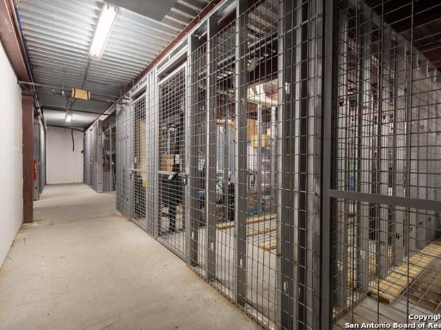 1542 N Alamo St, Unit 201