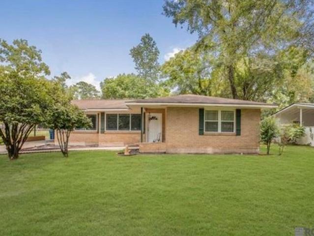 1542 N Woodcrest Ave, Denham Springs, LA 70726