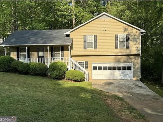 1542 Oakleaf Ct, Auburn, GA 30011