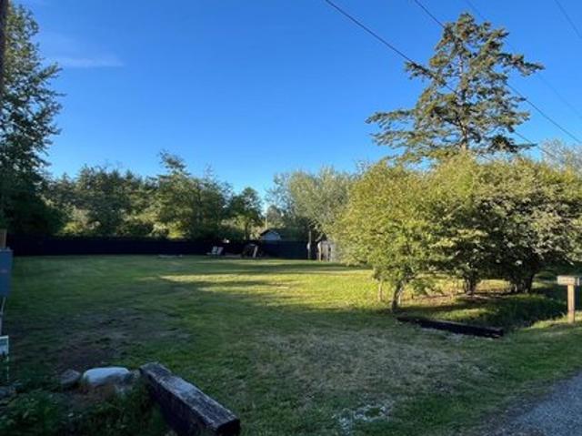 1542 Columbia Vista Dr, Point Roberts, WA 98281