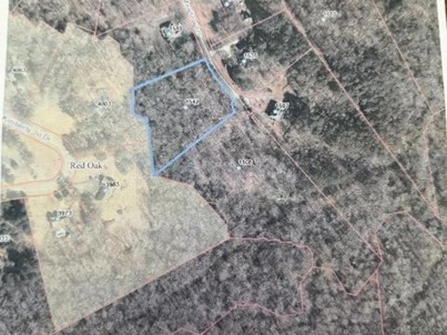 1542 Green Meadow Ln, Rocky Mount, NC 27804