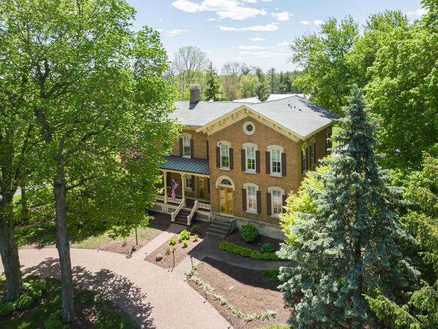 1542 Plainfield Road
