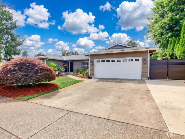 1542 rd Street Ct E