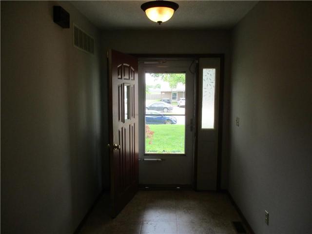 1542 S Elm Street