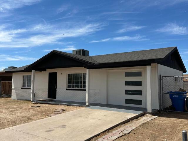 1542 w carson road