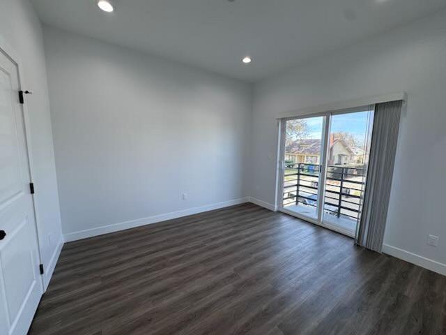 1542 84th LA 3 Bedroom Apartment for Rent at 1542 W 84th St, Los Angeles, CA 90047 Congress Southwest