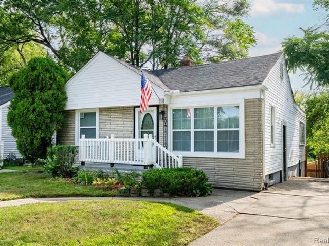 15430 Bramell St, Detroit, MI 48223