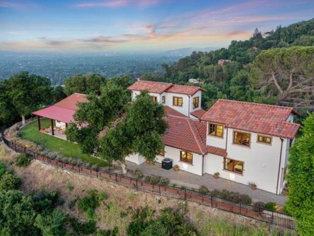 15431 Bohlman Rd, Saratoga, CA 95070
