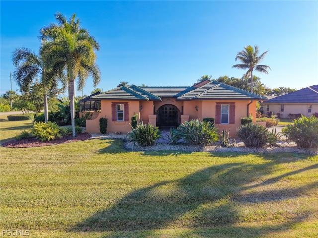 15431 Greenock Ln, Fort Myers, FL 33912 | MLS #2026007 | Compass