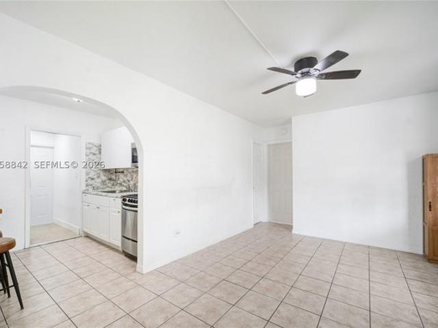 15431 Harding Ln, Homestead, FL 33033