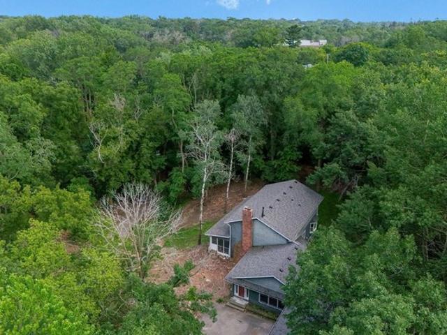 15432 Highwood Dr, Minnetonka, MN 55345