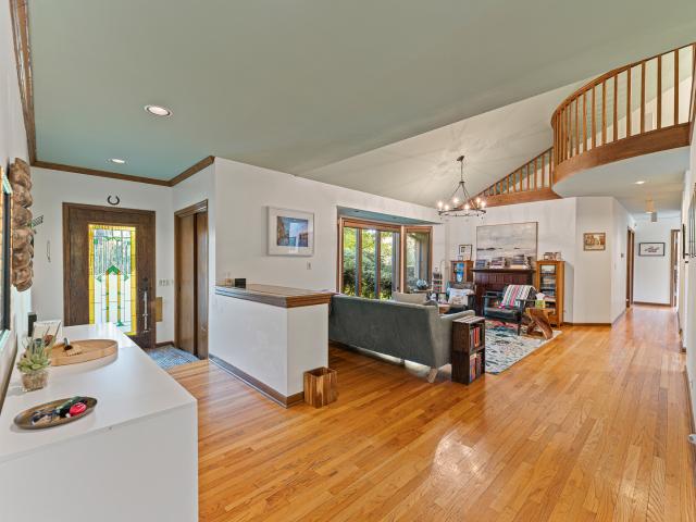 1543 N Saint Marys Road