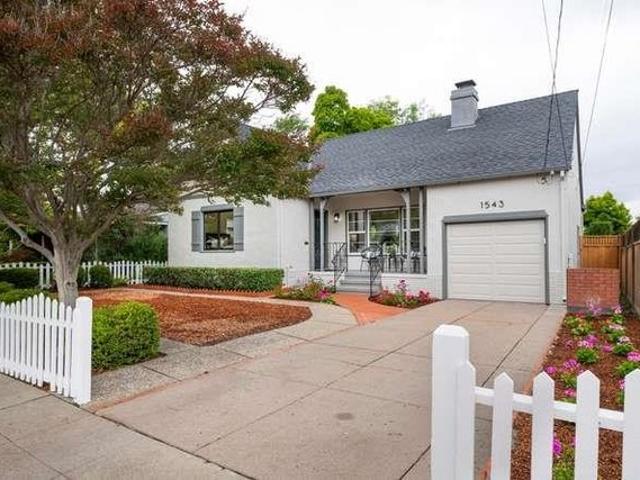 1543 Kalmia St, San Mateo, CA 94402