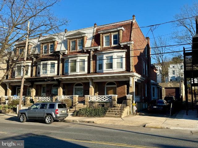1543 W Market Street