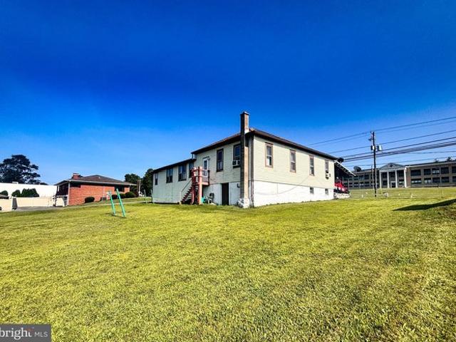 154 156 E Main, Hegins, PA 17938