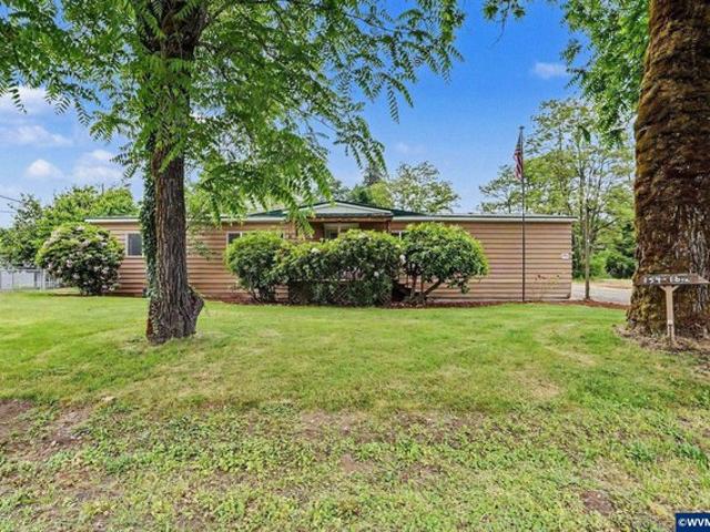 154 16th St, Lyons, OR 97358