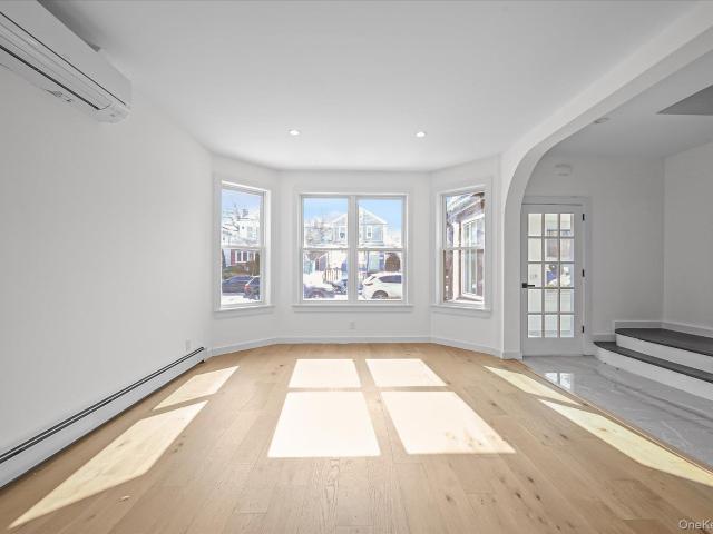 154 2 th Avenue