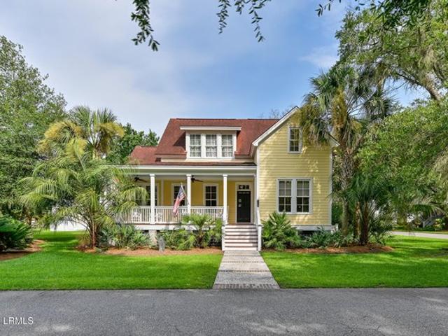 154 Coosaw Club Dr, Beaufort, SC 29907