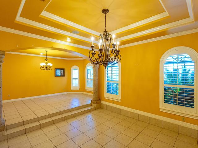 154 Cardinal Ln