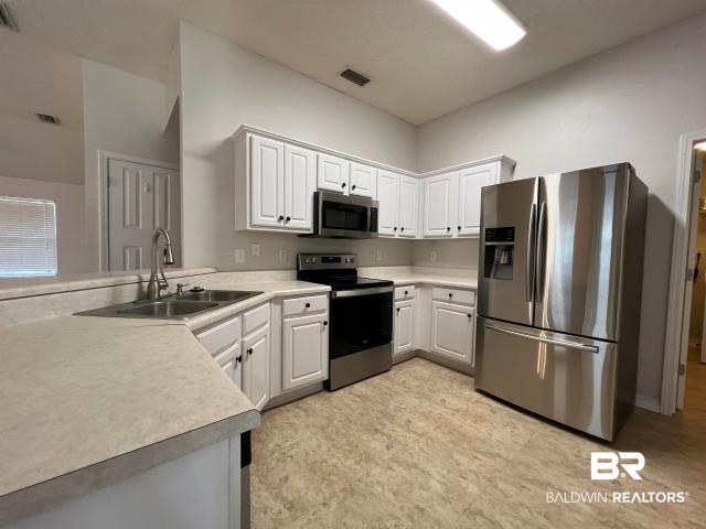 154 Cypress Loop