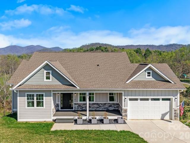 154 Amblers Knoll Rd, Weaverville, NC 28787