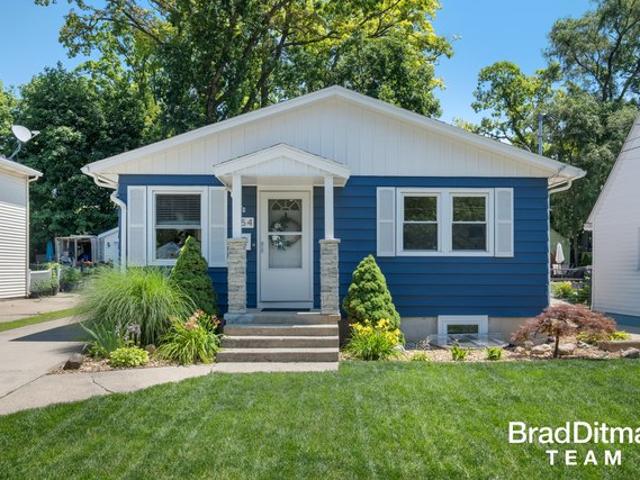 154 Alten Ave NE, Grand Rapids, MI 49503