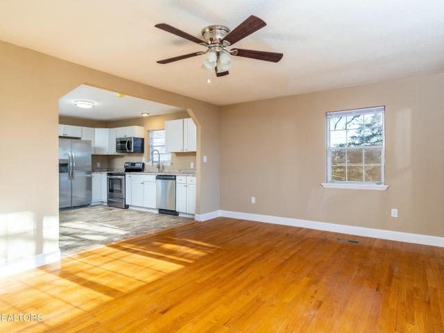 154 Alfred McCammon Rd