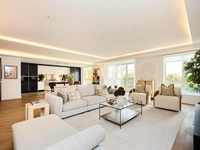 154 Bayswater Road, W2 3 bed flat to rent £14,000 pcm £3,231 pw