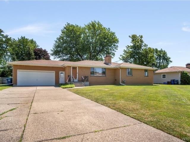 154 Bellingham Dr, Buffalo, NY 14221