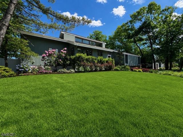 154 Brentwood Dr