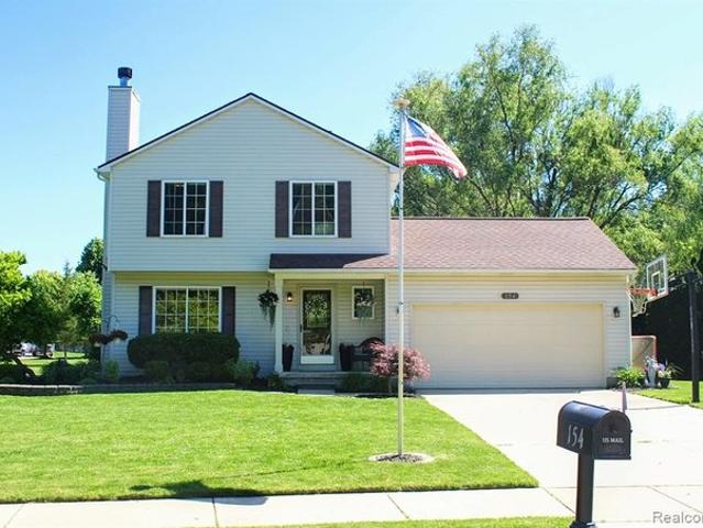 154 Garden Ct, Northfield Township, MI 48189