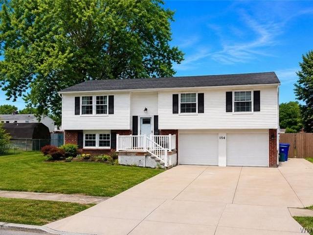154 Garry Dr, Buffalo, NY 14224