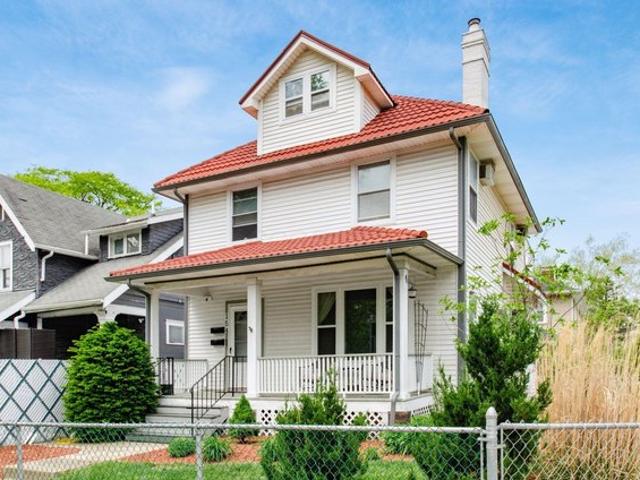154 E Tompkins St, Columbus, OH 43202