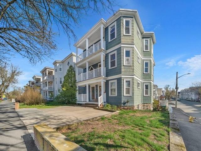 154 Fellsway W Unit 3, Medford, MA 02155
