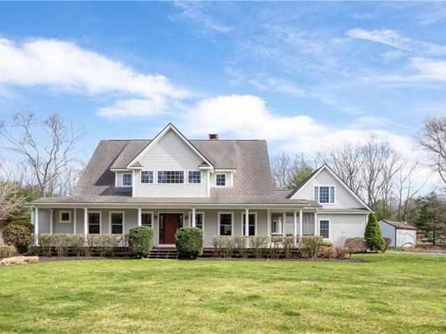 154 Kingston Rd, Exeter, RI 02822