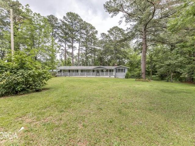 154 Heard Rd, Kathleen, GA 31047