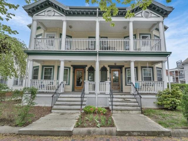 154 Lafayette St Unit 2, Salem, MA 01970