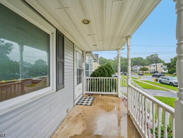 154 Marlboro Rd