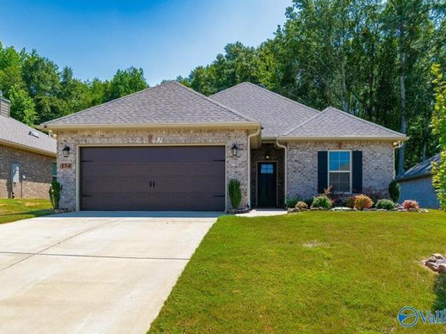 154 Midpark Dr, Meridianville, AL 35759