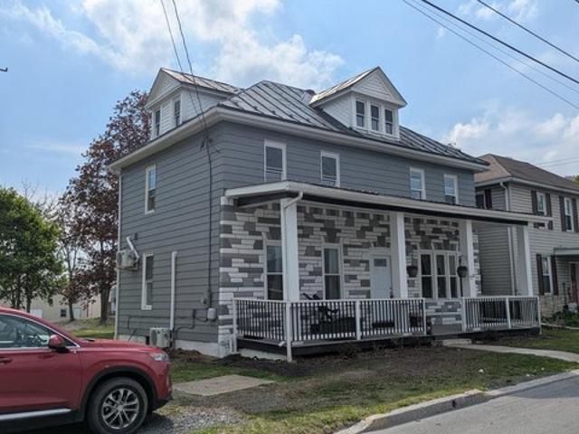 154 N Main St, Milroy, PA 17063
