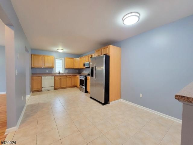 154 Norwood Ave # 2
