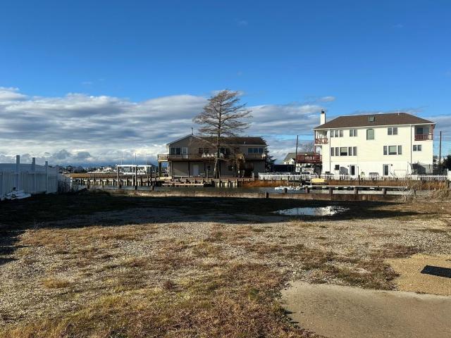 154 S Longboat Dr, Tuckerton, NJ 08087 | Compass