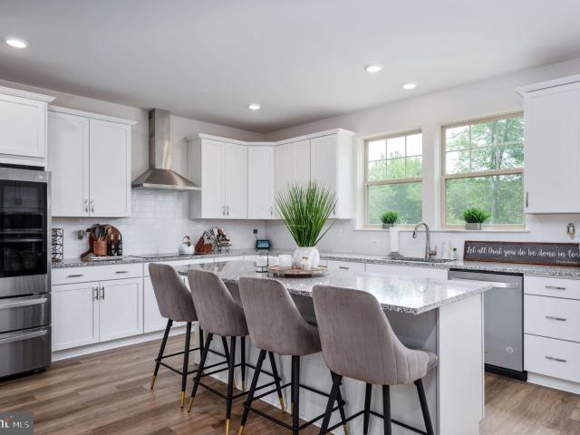 154 Shaded Vly Ct, Stafford, VA 22554 | Compass