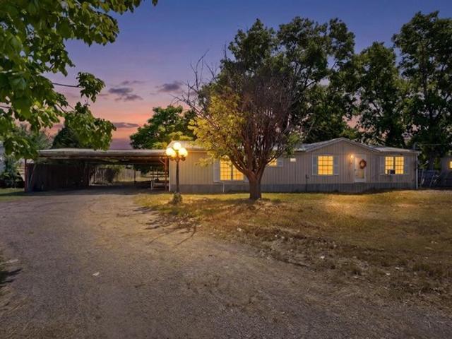 154 Shelby Cir, Red Oak, TX 75154