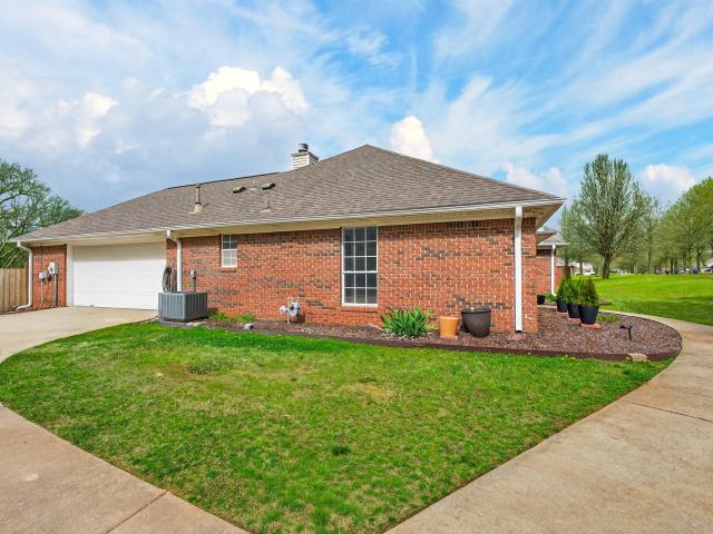 154 Silverstone Lane