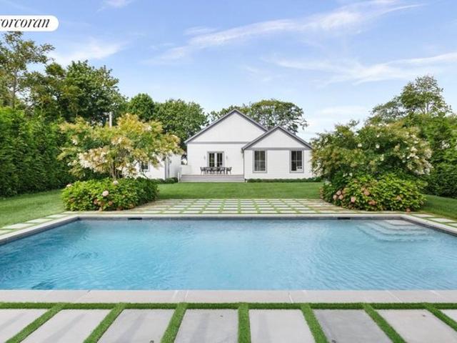 154 Powell Ave, Southampton, NY 11968