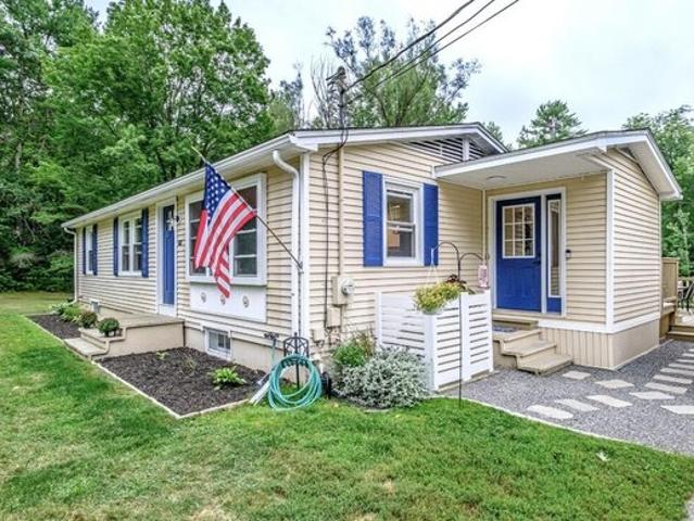 154 Peter Vier Rd, Durham, ME 04222