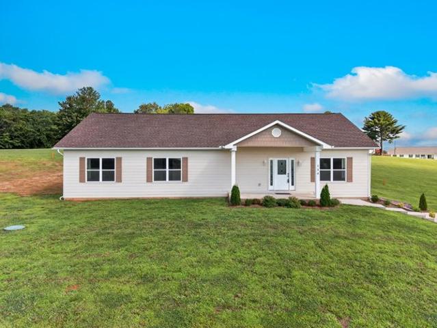154 Peace Rd, Newport, TN 37821